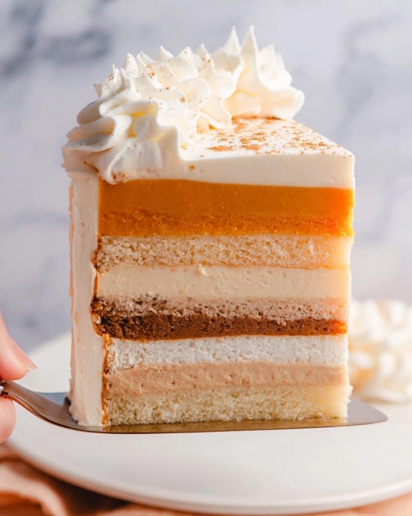 Thanksgiving Piecaken: Delicious Holiday Layered Dessert